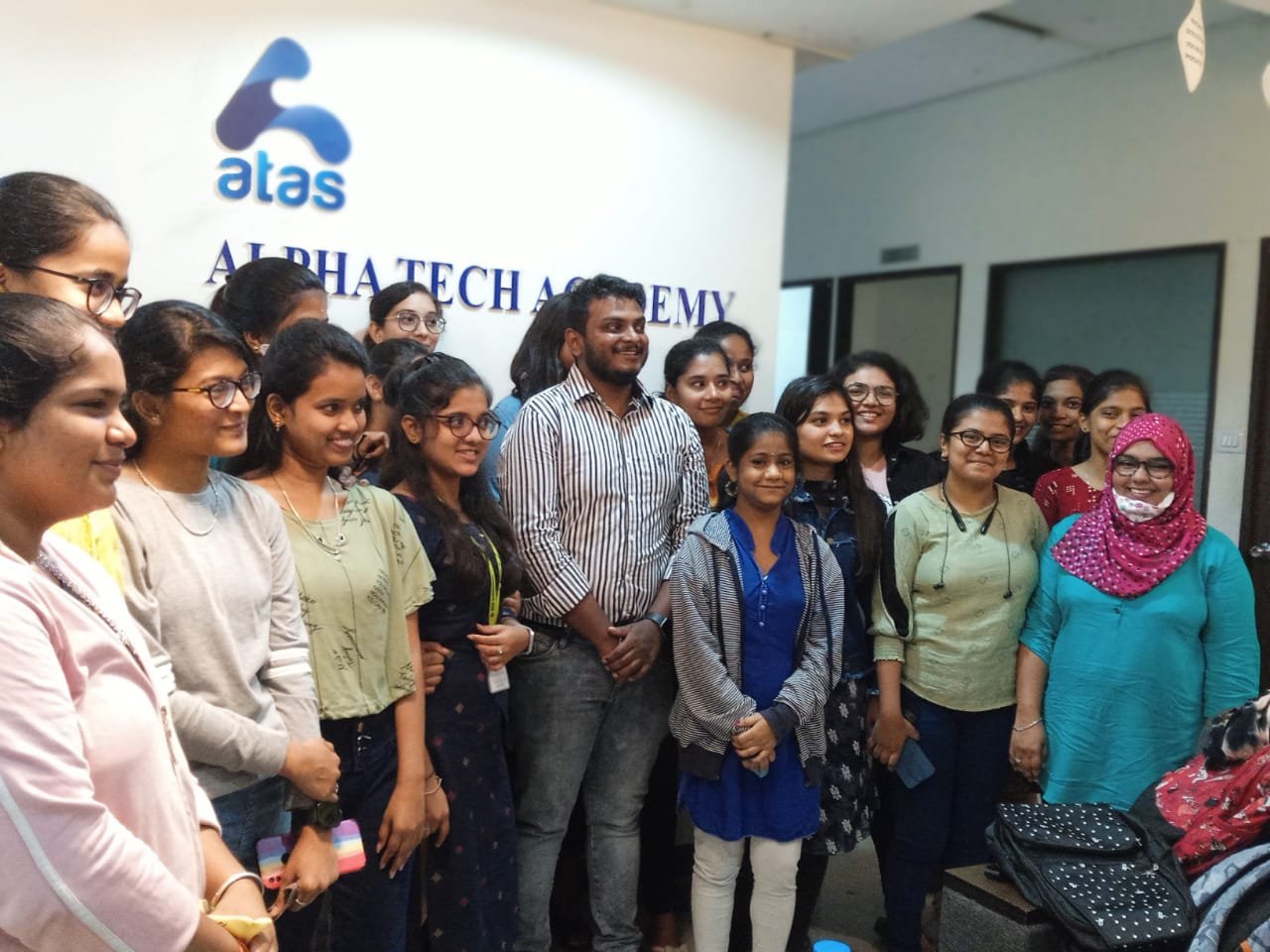 Full Stack Developer Demand & Salaries in India 2024 Insight